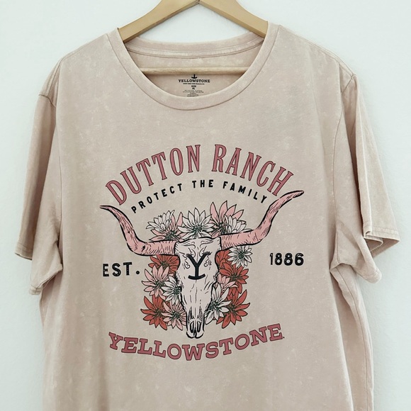 Yellowstone | Tops | New Yellowstone Dutton Ranch Tee | Poshmark